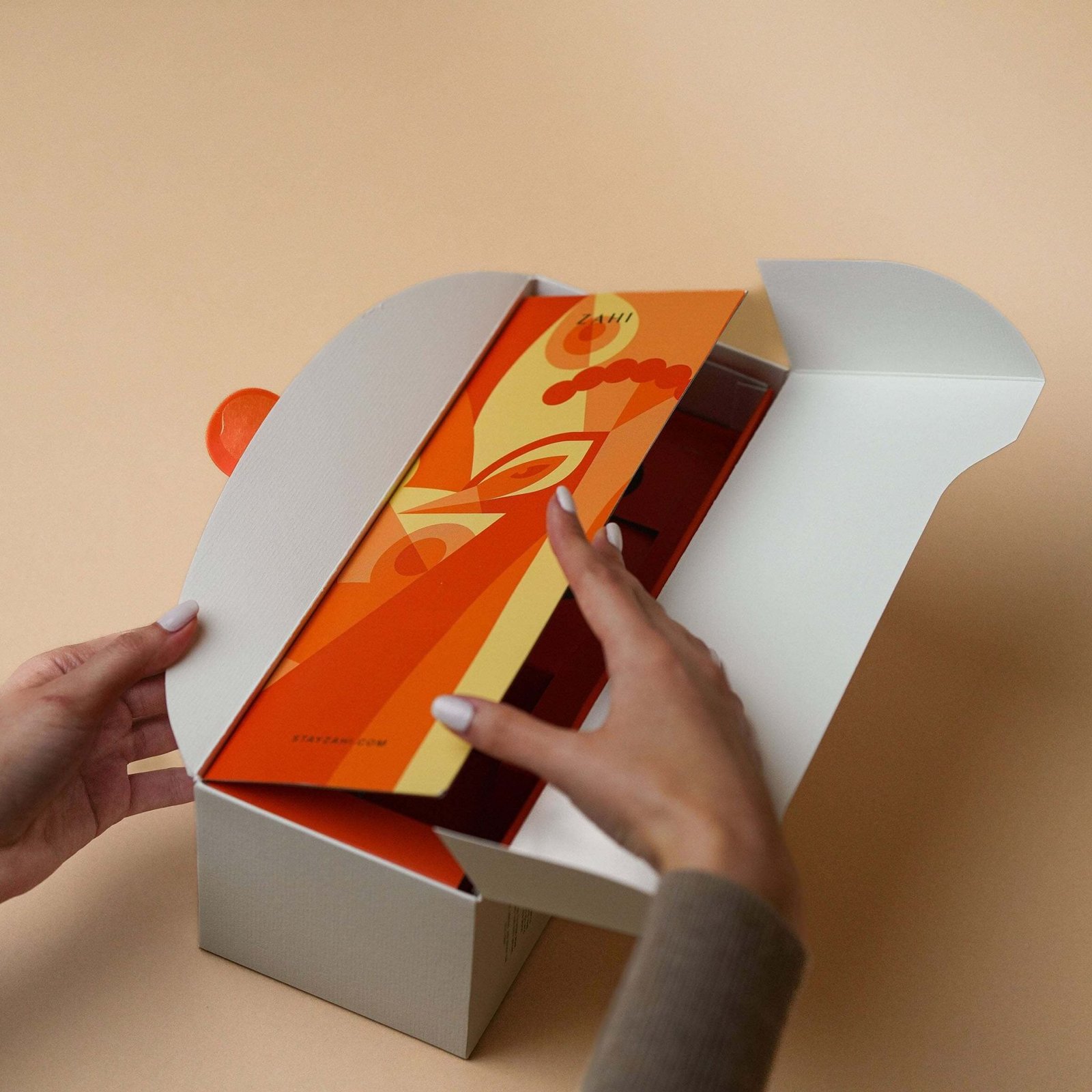 The Mystique Diffuser - Zahi Qatar